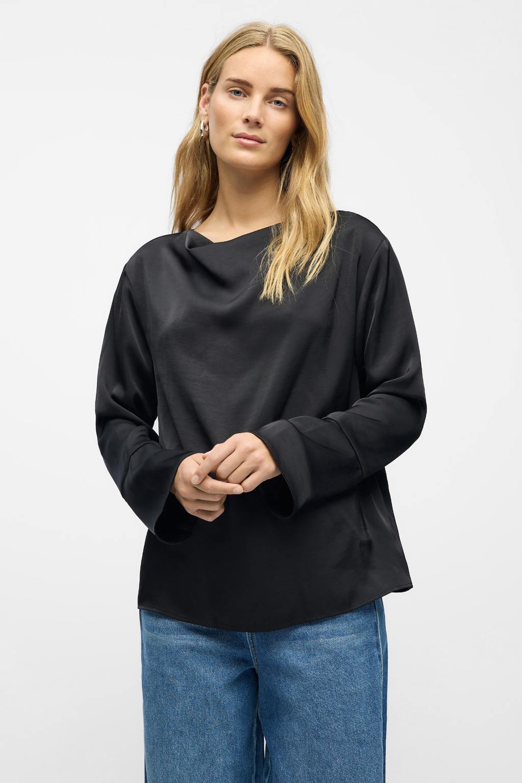 Chilli Waterfall Top i Sort | Elegant Top fra Object