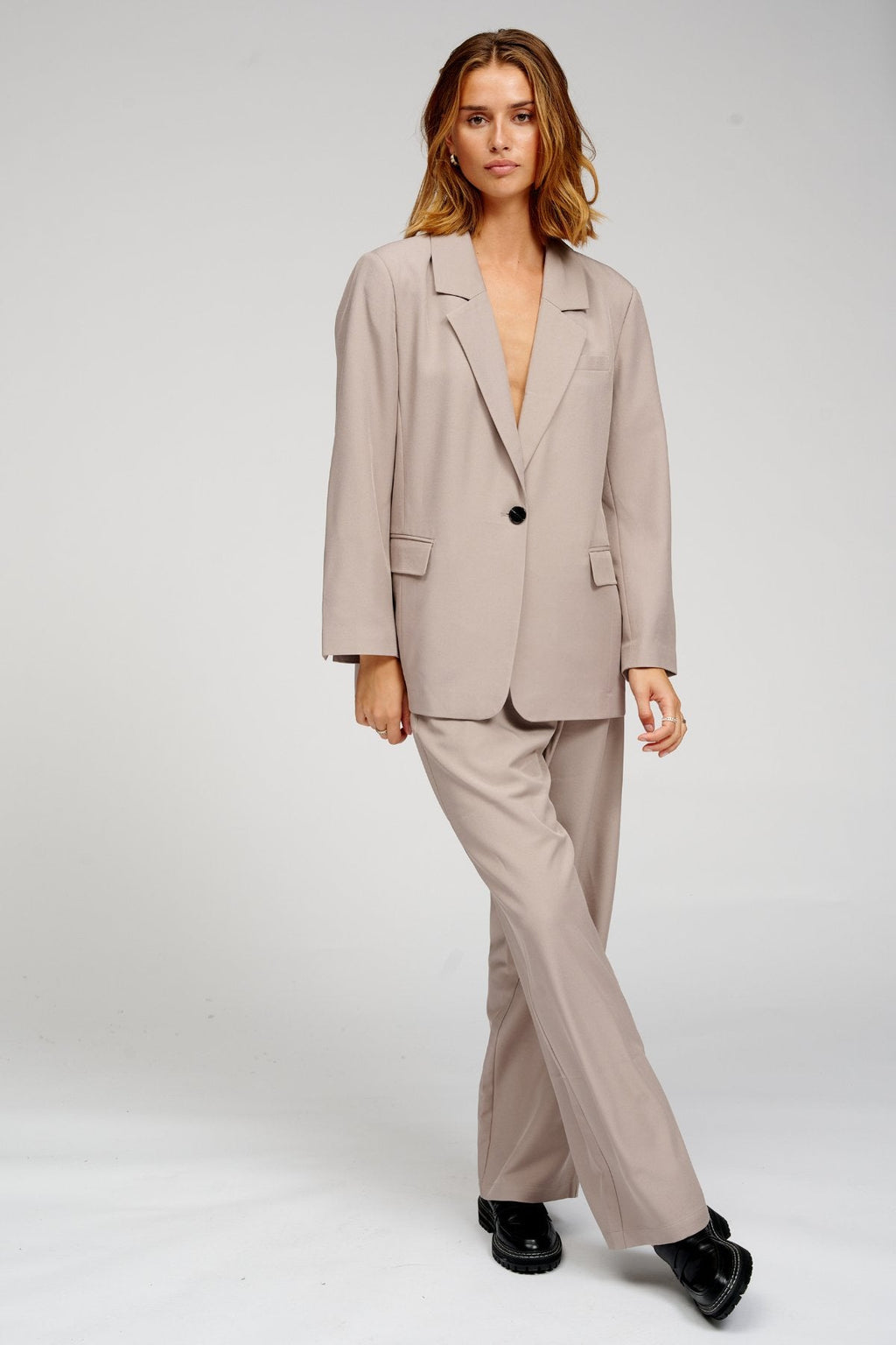 Timeless wardrobe: Oversized Suit (Grey) | TeeShoppen